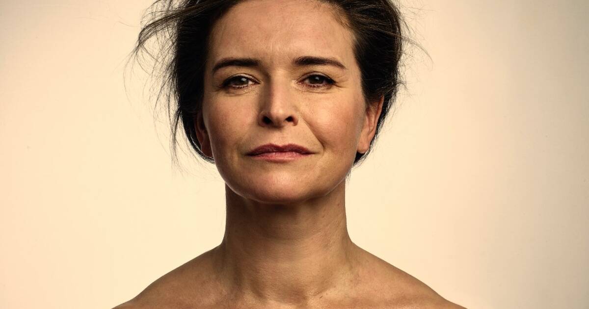 Lenka Nová: Jako šansoniérka se necítím, ale slza mi na pódiu občas ...